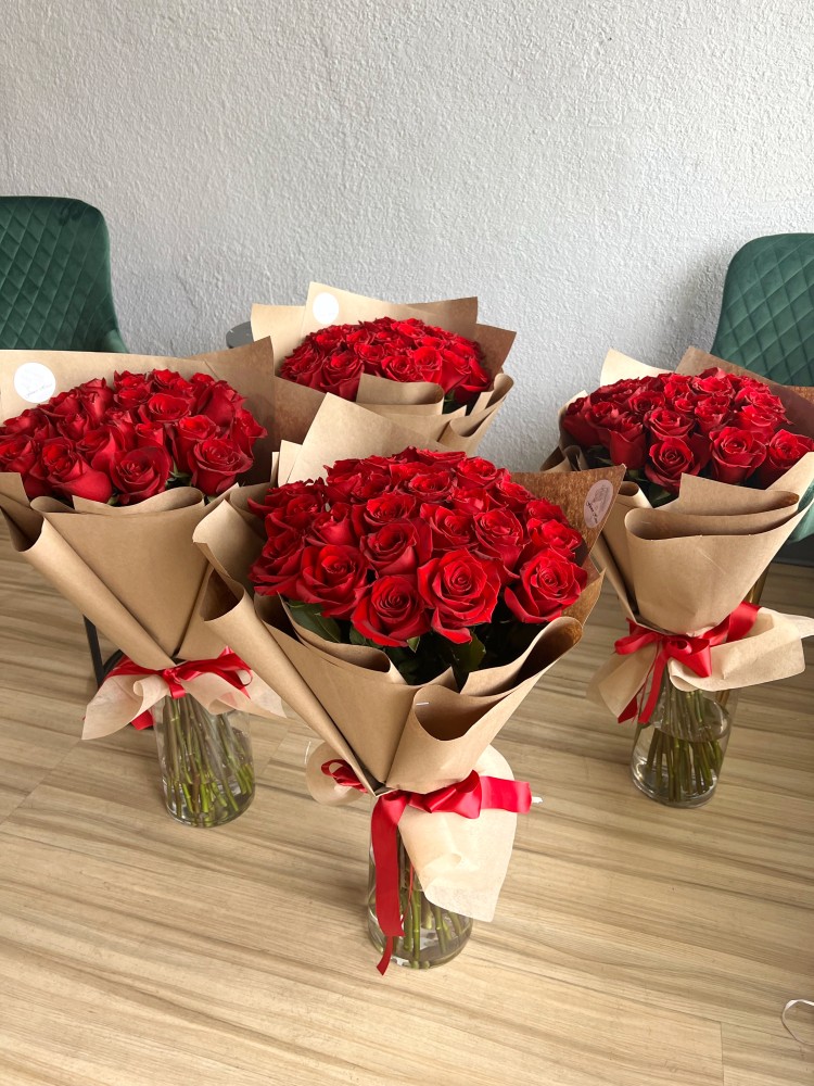 Set of 4 Long Stem Hand Tied Red Roses Bouquets (25 each)