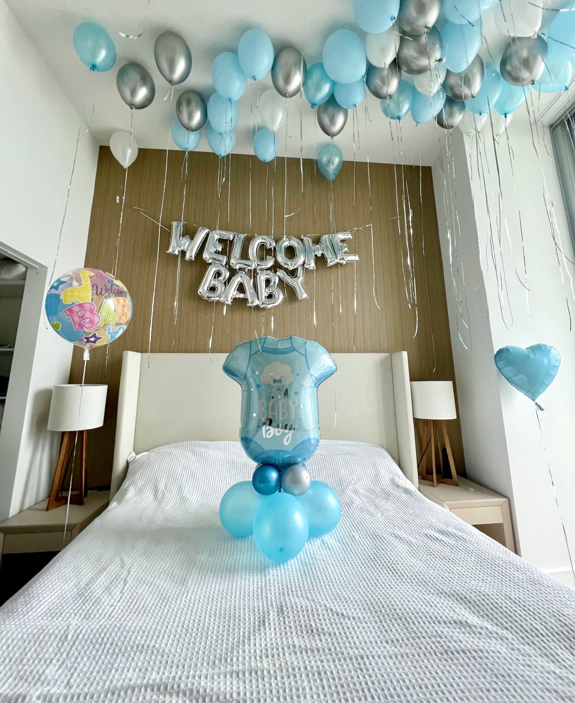 "Welcome Baby" Balloon Package