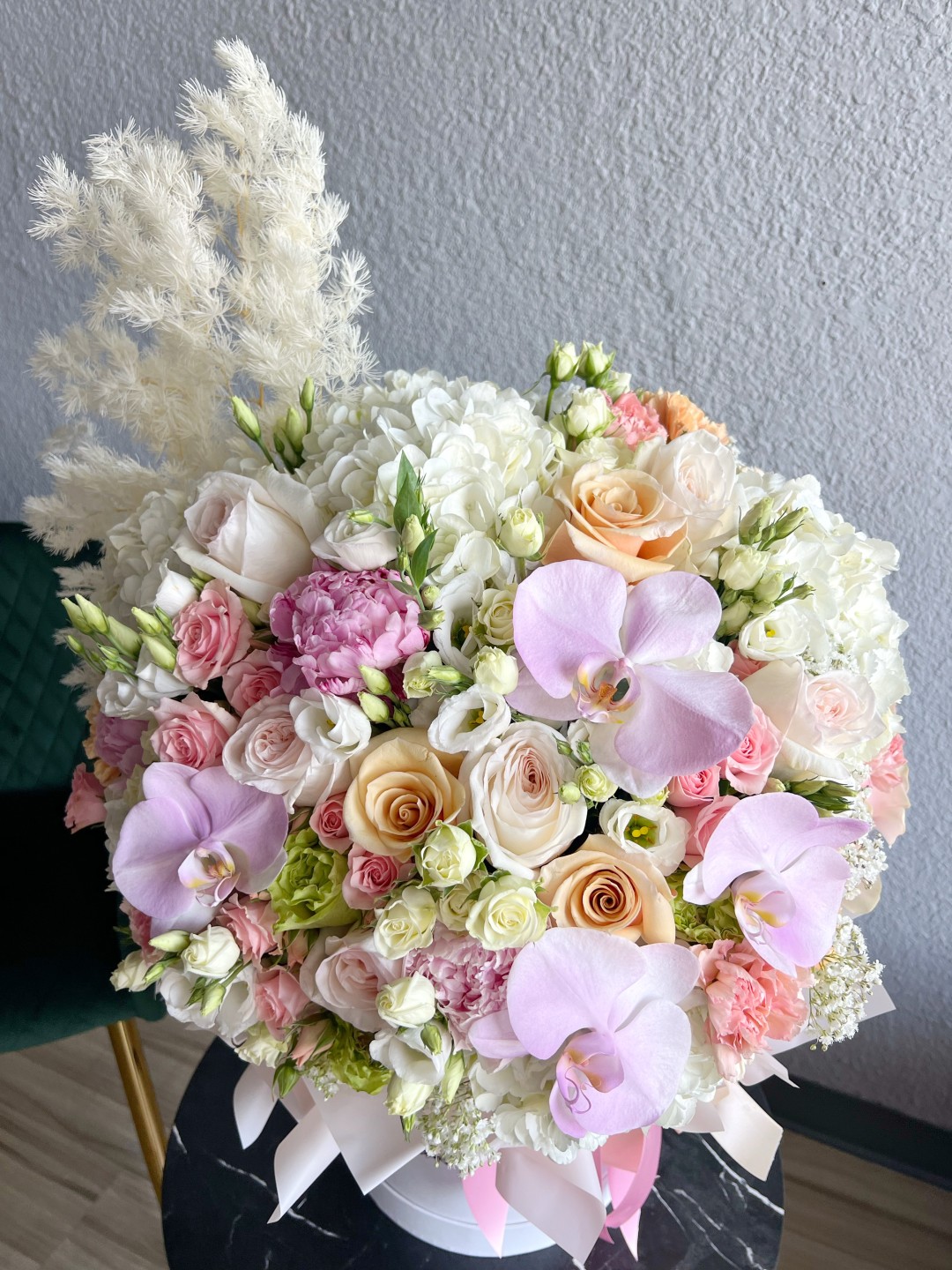 Luciana Large Fresh Flower Box